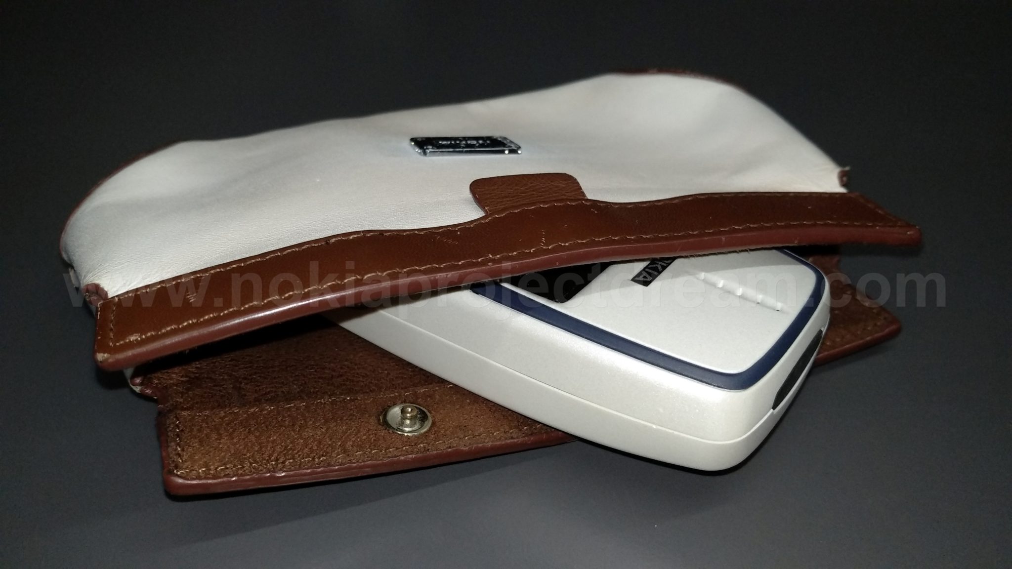 Nokia Leather Cell Phone Carrying Case – Nokia Project Dream