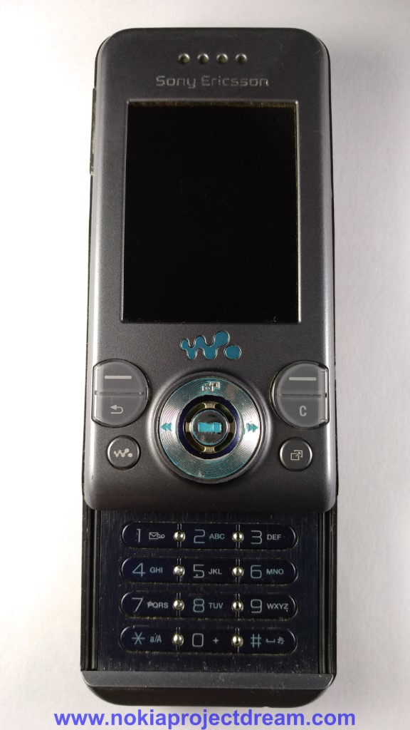 Sony Ericsson W580i Laura – Nokia Project Dream