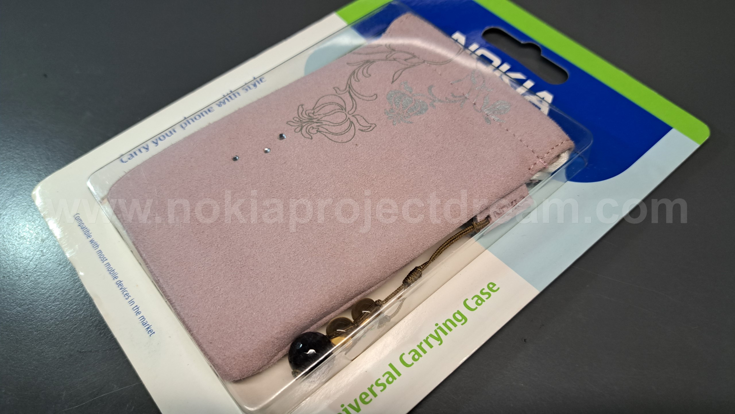 Nokia CP-109 Universal Carrying Case Blister – Nokia Project Dream