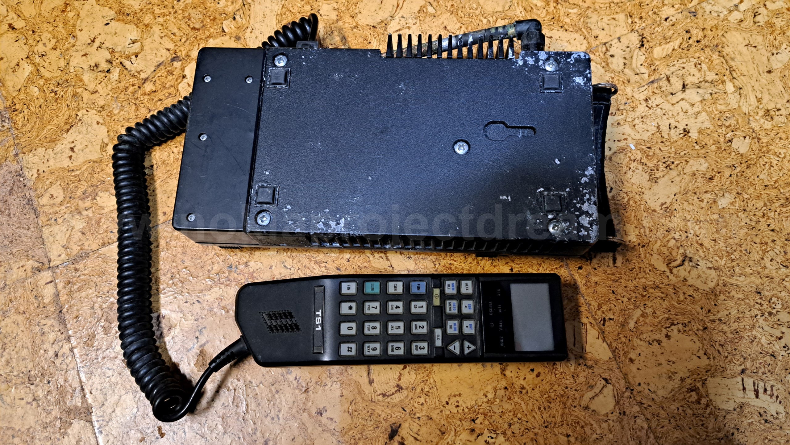 Nokia Talkman 620 ETACS TMX-2E Radio Phone 1991 – Nokia Project Dream